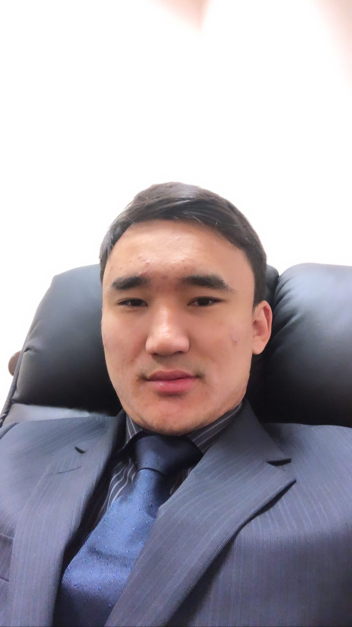 Olzhas | Kazakhstan | INDY GUIDE